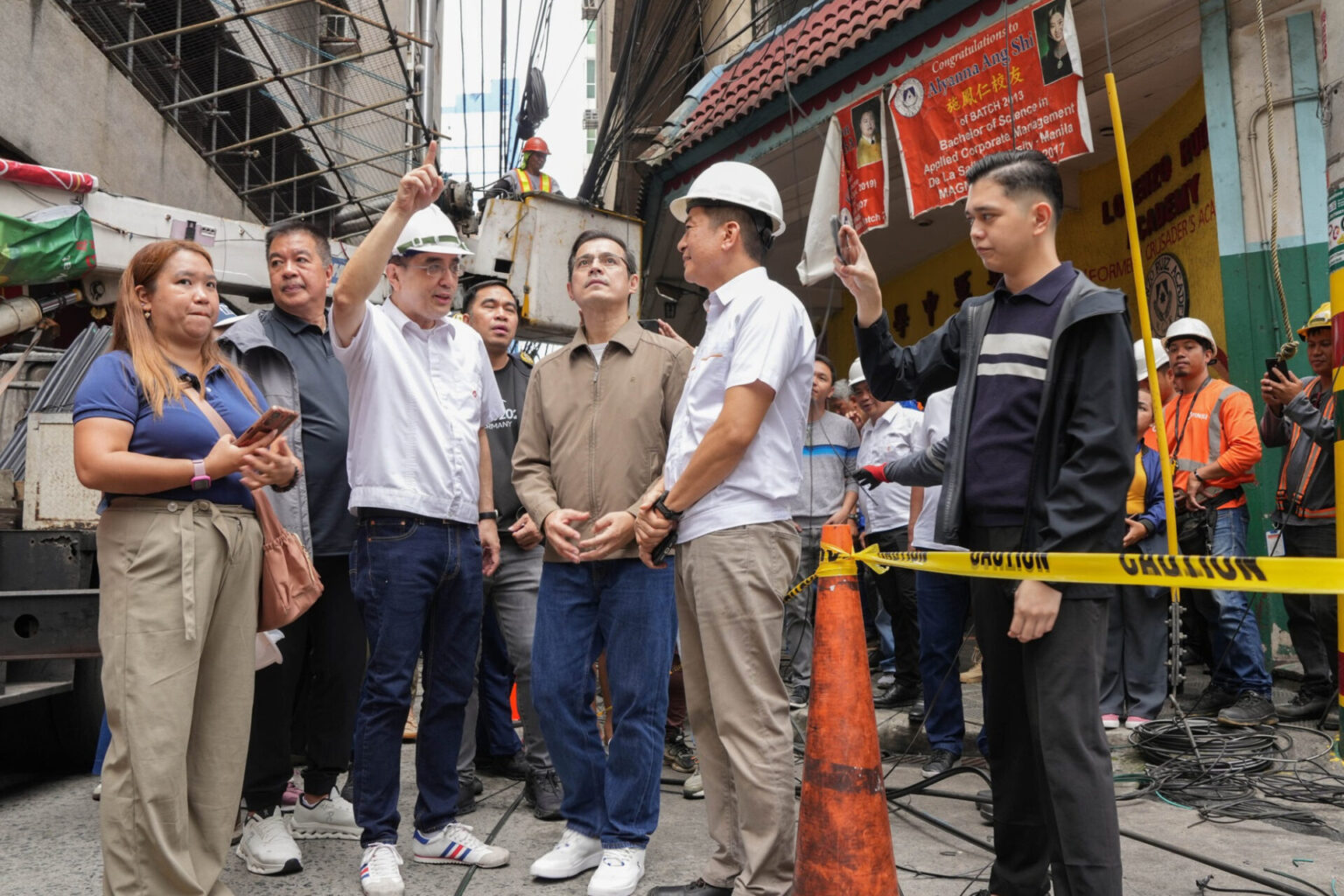 CITY OF MANILA TACKLES HAZARDOUS ‘SPAGHETTI’ WIRING PROBLEM - PhilNews24