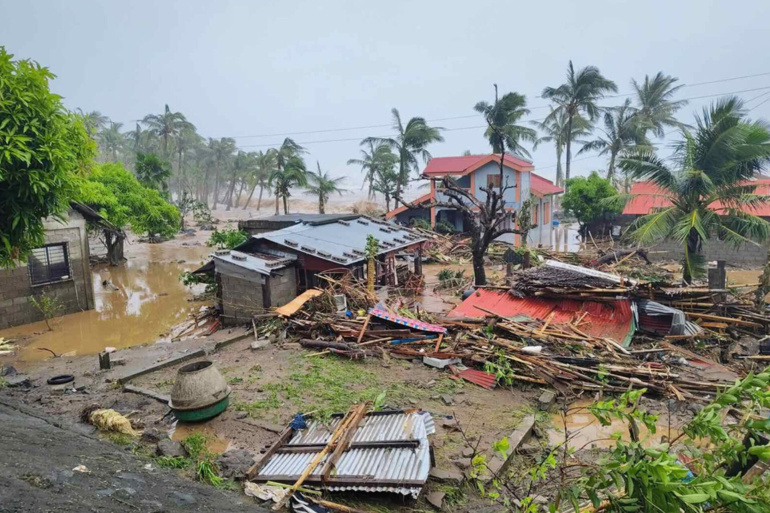 SUPER TYPHOON UWAN PROMPTS NDRRMC TO CALL FOR MANDATORY EVACUATIONS ...