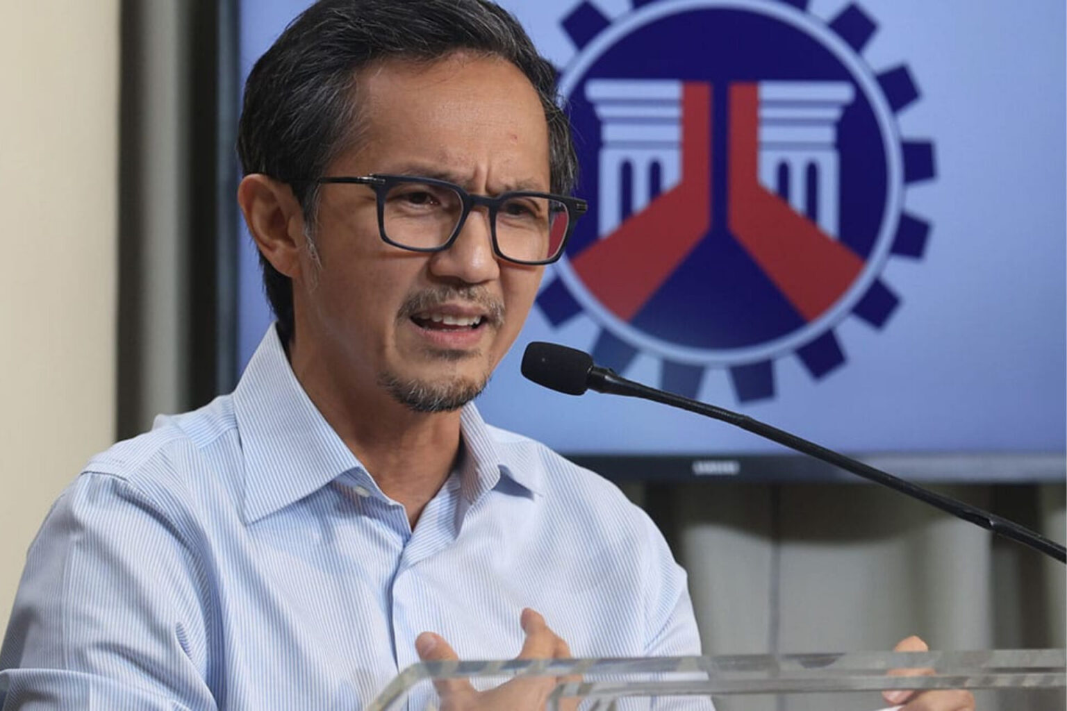 DPWH FORMS NATIONWIDE TASK FORCE TO STRENGTHEN FLOOD CONTROL EFFORTS ...