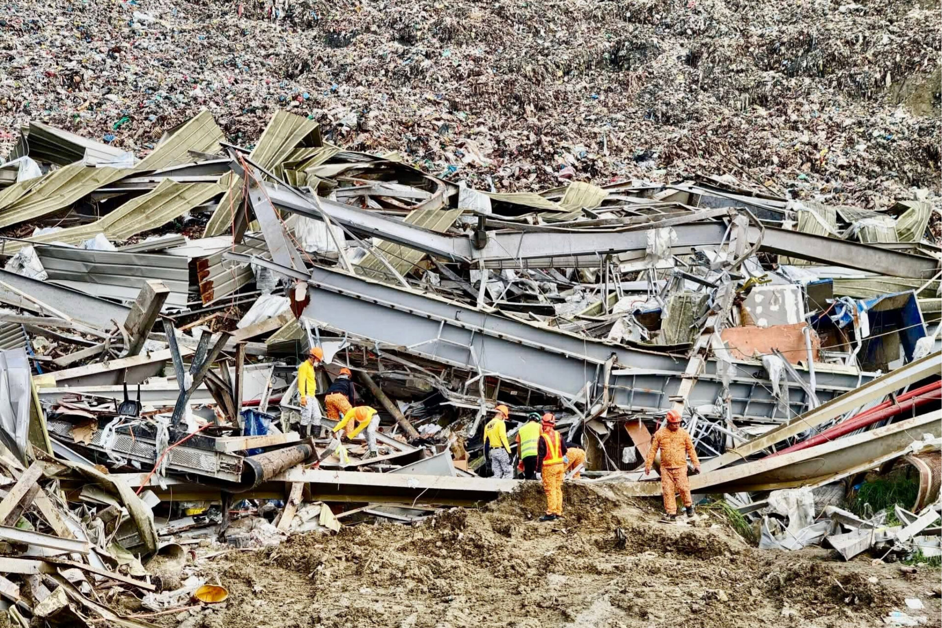 DENR ORDERS NATIONWIDE REVIEW OF SANITARY LANDFILLS AFTER CEBU TRAGEDY ...