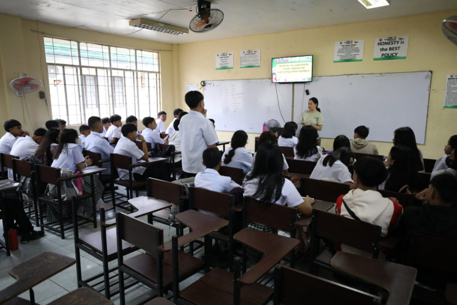 DEPED CLARIFIES PUBLIC SCHOOLS WON’T SHIFT TO 4-DAY WORKWEEK - PhilNews24